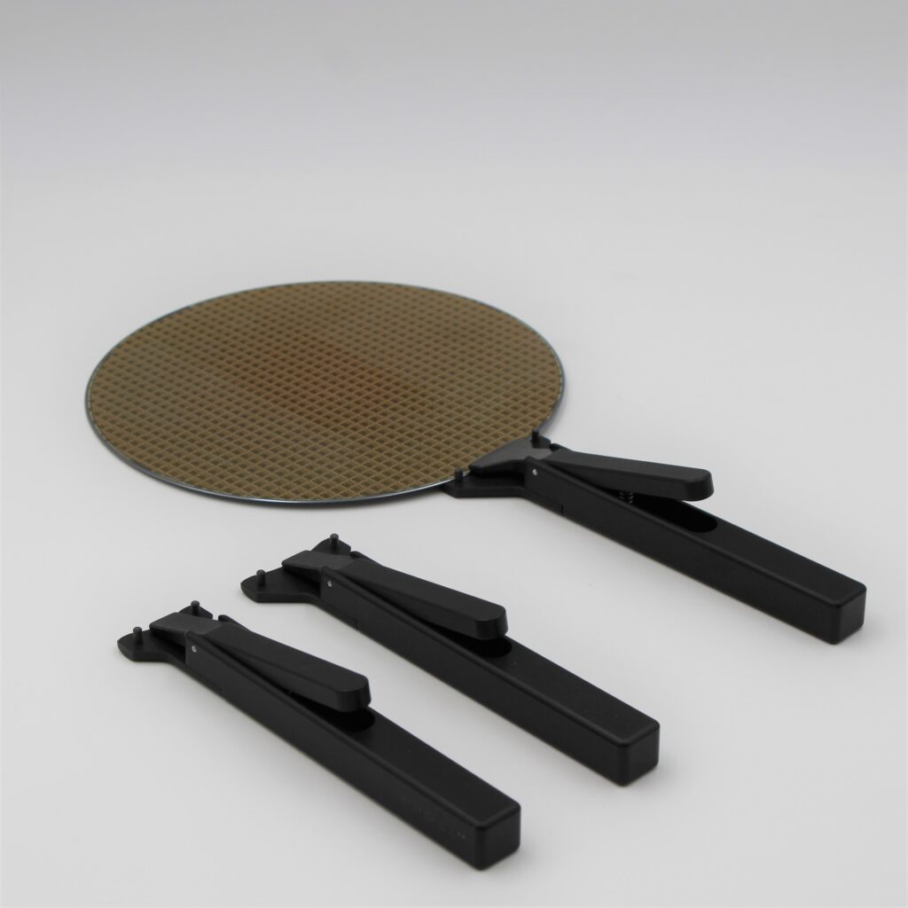 Manual Wafer Handling | H-Square Corp.